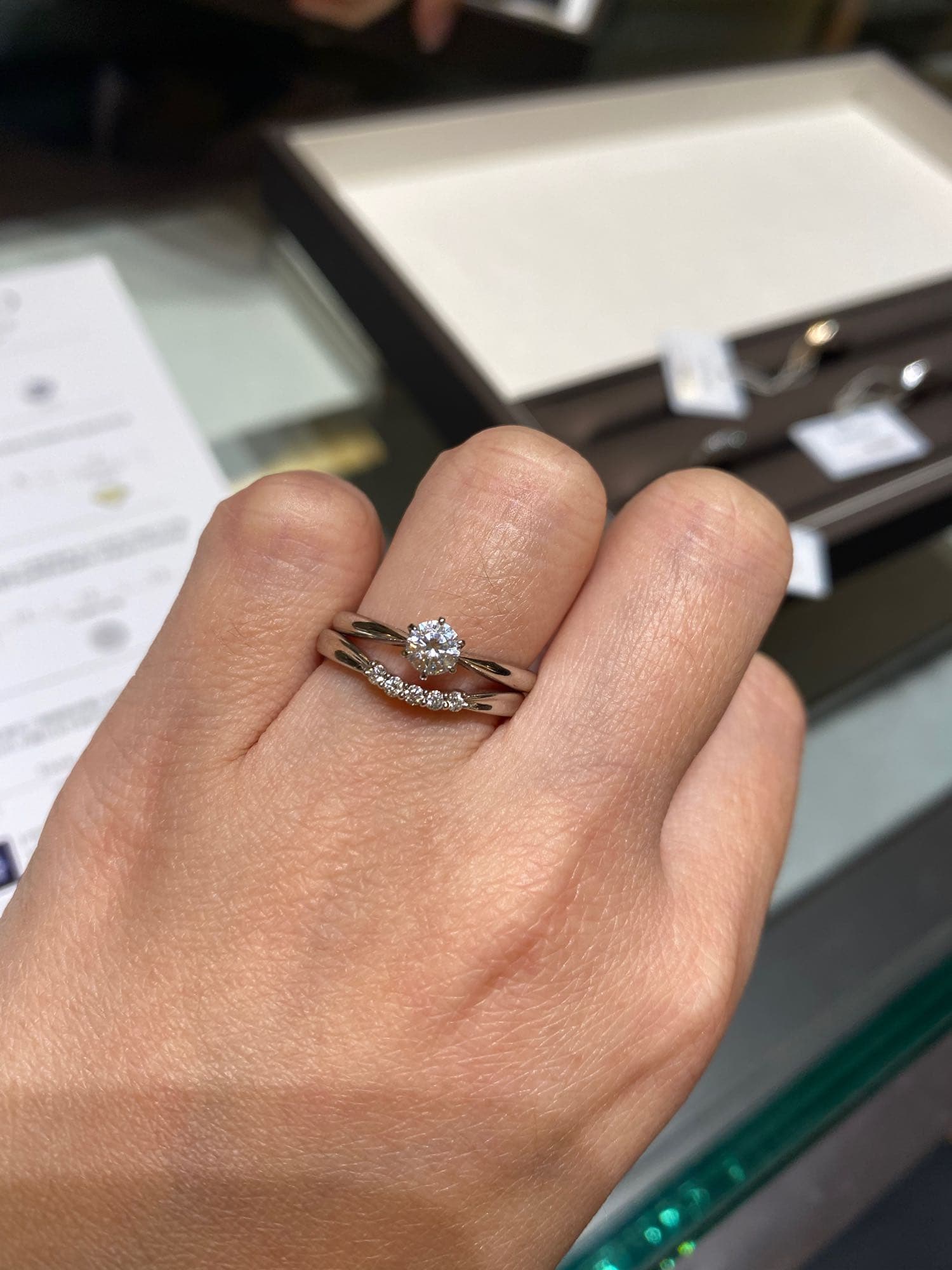 Iprimo、亞立詩 鑽戒&婚戒挑選 - 結婚板 | Dcard