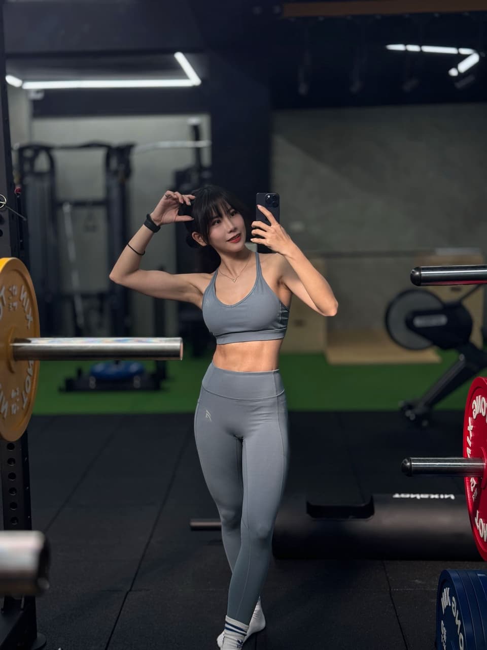 普通女生七天速成腹肌馬甲線 攻略 - 魚仔水水 (@dy0220) | Dcard