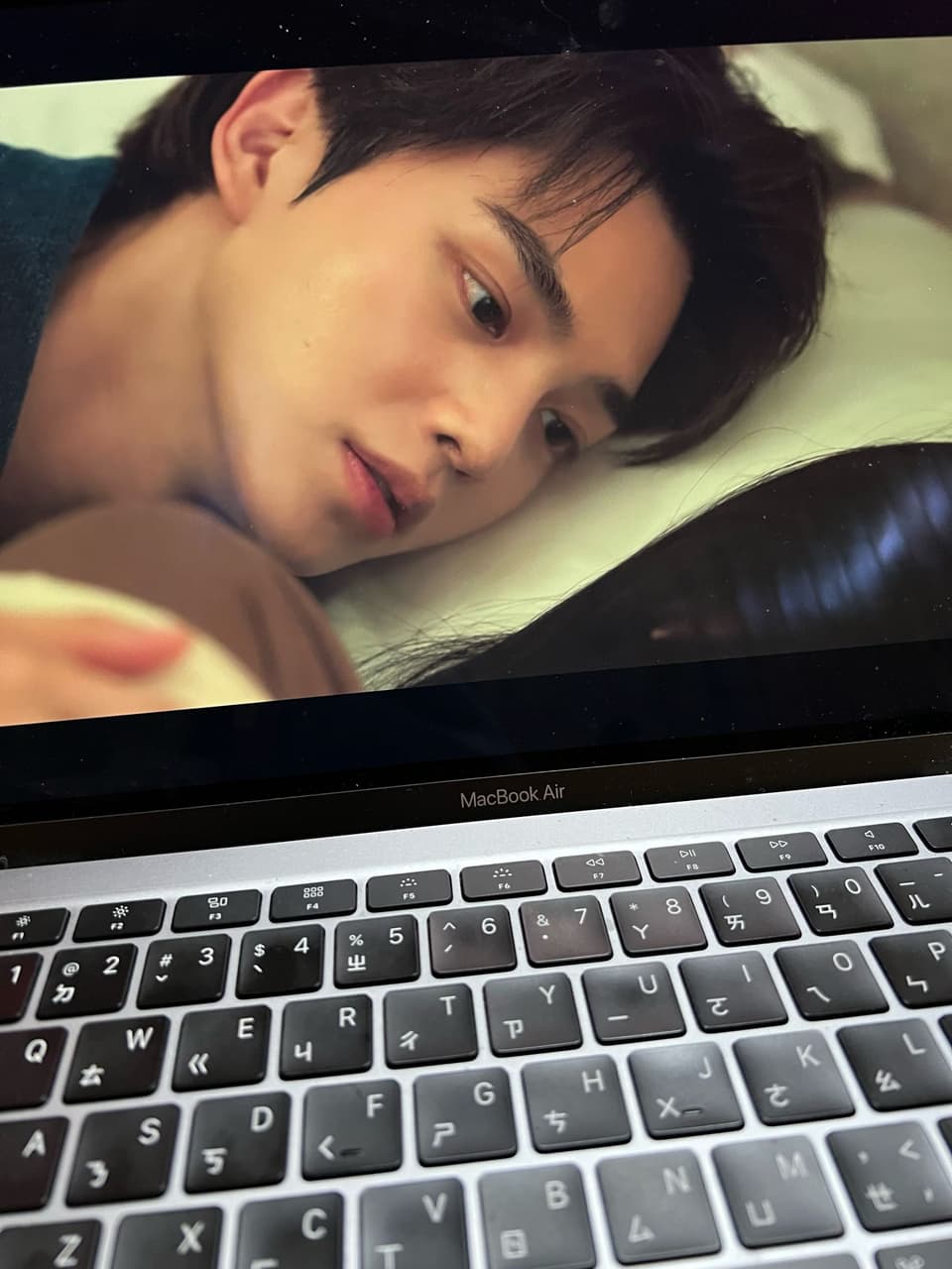 #雷 與惡魔有約 ep13-14 - Netflix板 | Dcard