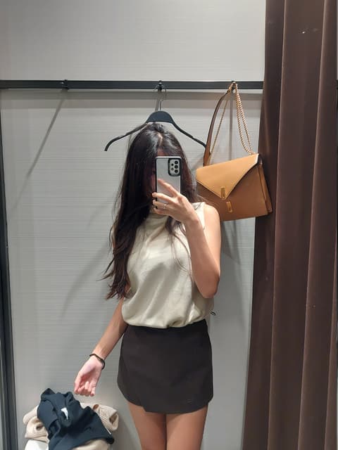 #分享 兩套秋日微辣穿搭🍁 ft. ZARA新品 - 穿搭板 | Dcard