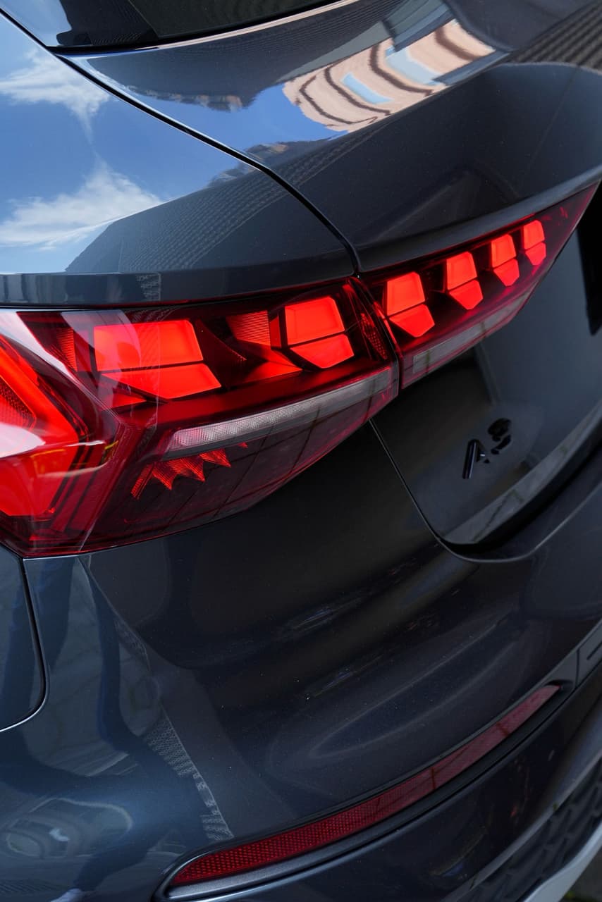 實車分享｜𝐀𝐮𝐝𝐢 𝐀𝟑 𝐒𝐩𝐨𝐫𝐭𝐛𝐚𝐜𝐤 𝟑𝟓 𝐓𝐅𝐒𝐈 𝐒 𝐥𝐢𝐧𝐞｜固態晨昏 - 汽車板 | Dcard