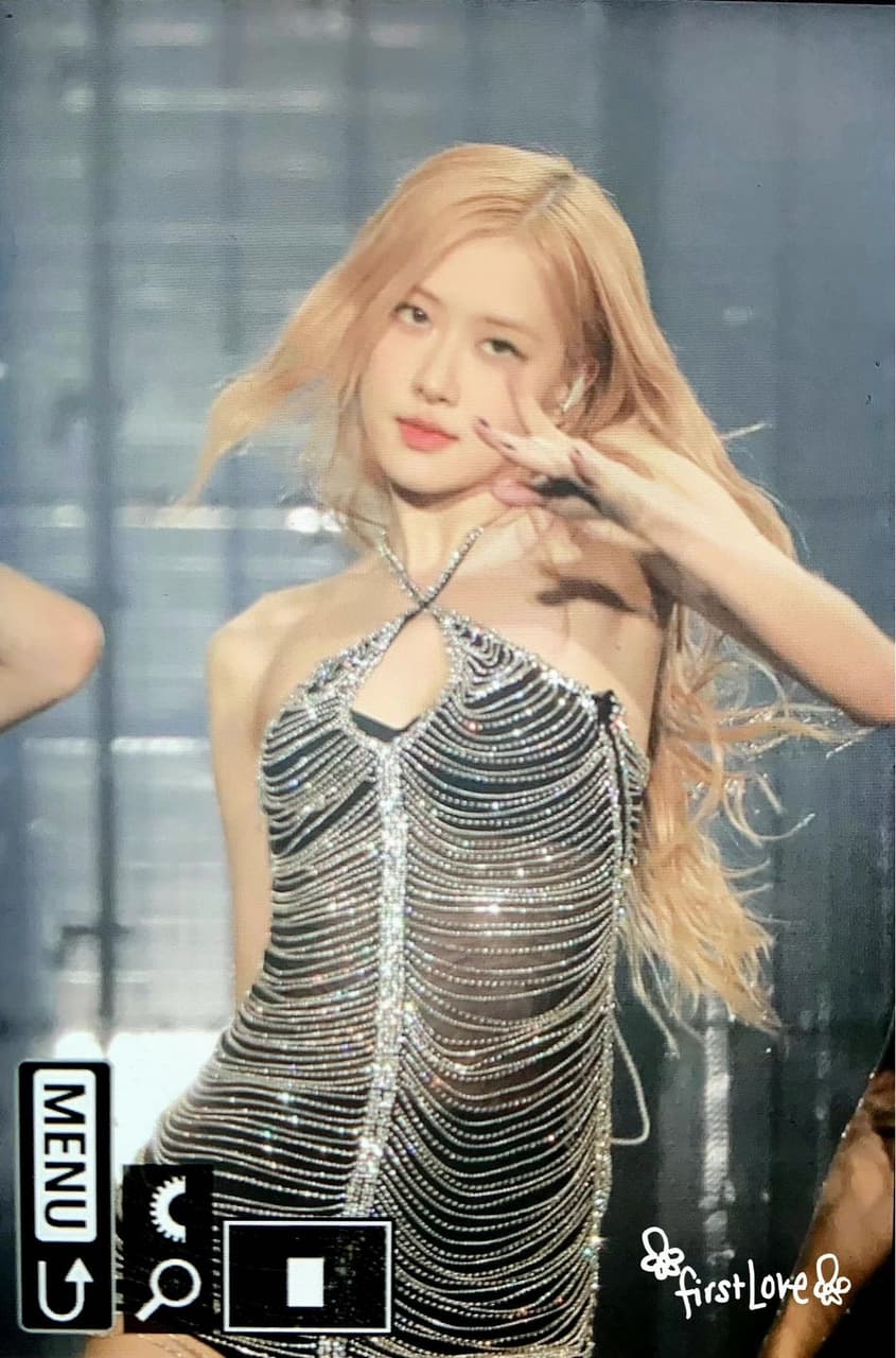 #分享 Rosé也太美了吧... - BLACKPINK板 | Dcard