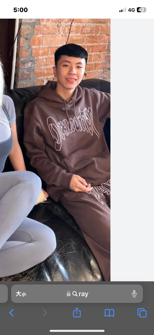 問個 ray身上的衣服 - 穿搭板 | Dcard