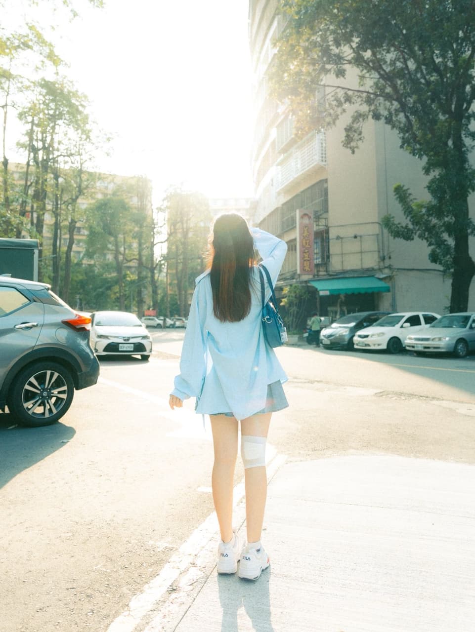 #人像寫真 果貿社區ft.161兼職鯊鯊教主💕 - 小林影像 (@linyoujun) | Dcard