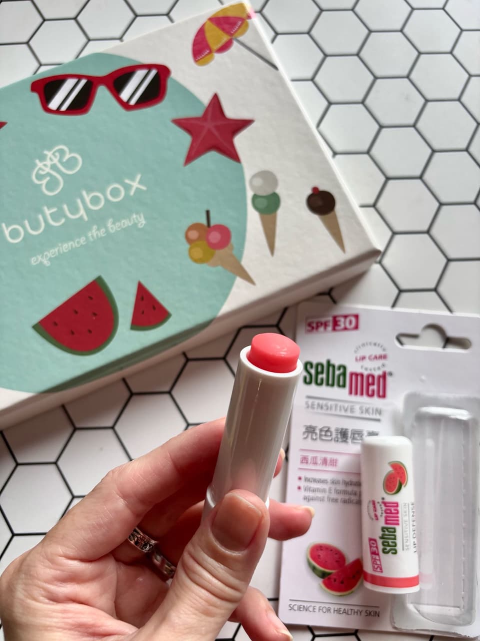 我的六月美妝小確幸｜butybox嚴選六款必試好物分享 - 水電工阿嫻 (@mis317673) | Dcard