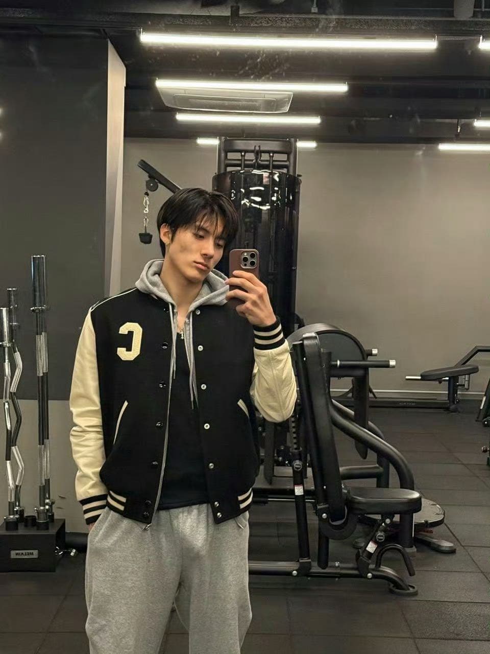 #閒聊 THE BOYZ ERIC長大了 - 追星板 | Dcard