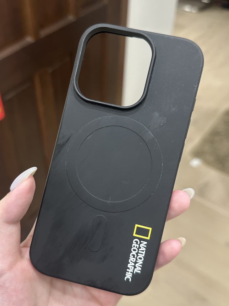 iStore店員教你手機殼怎麼挑！ - 3C板 | Dcard