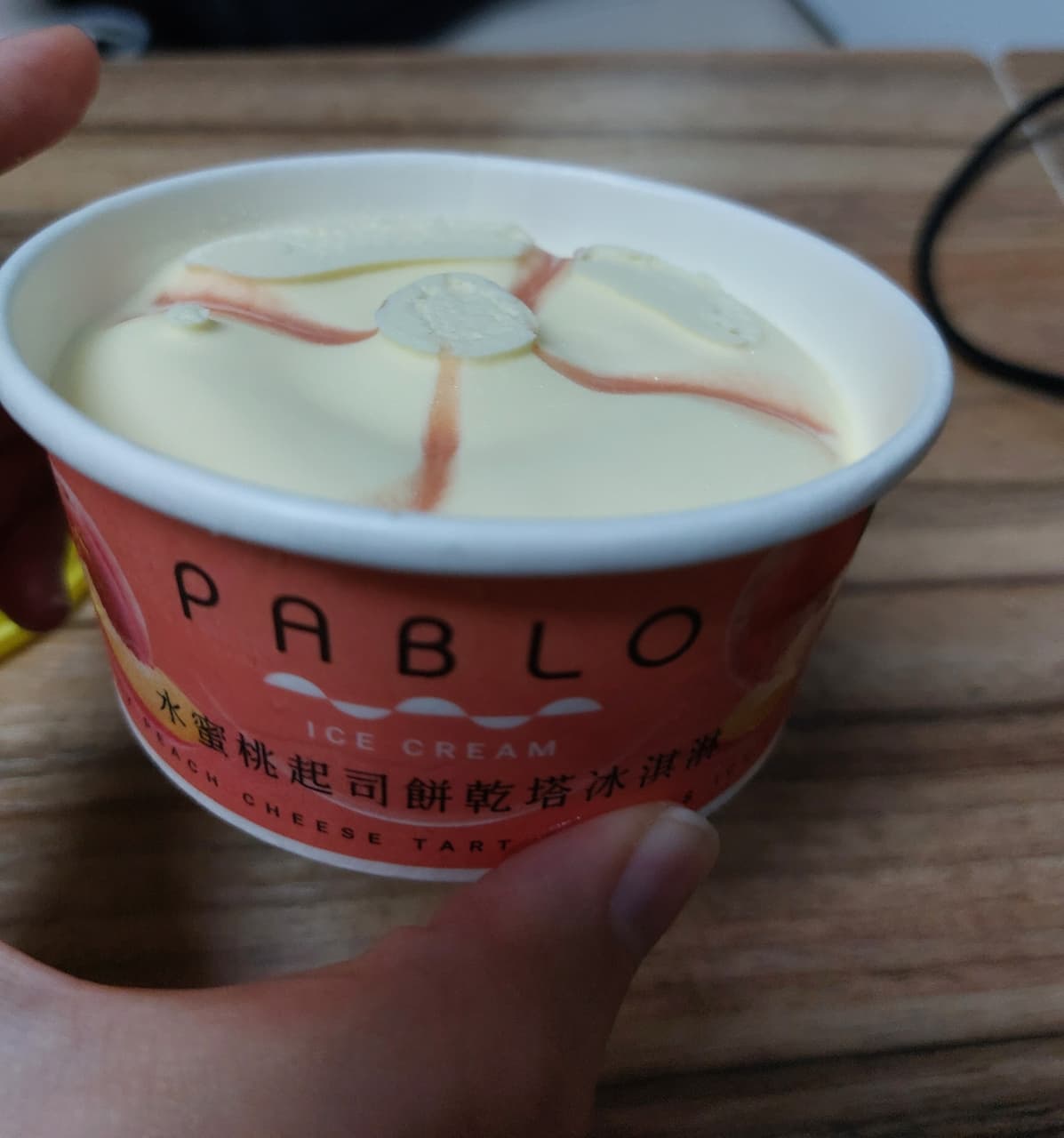 Pablo水蜜桃起司餅乾塔冰淇淋 - 美食板 | Dcard