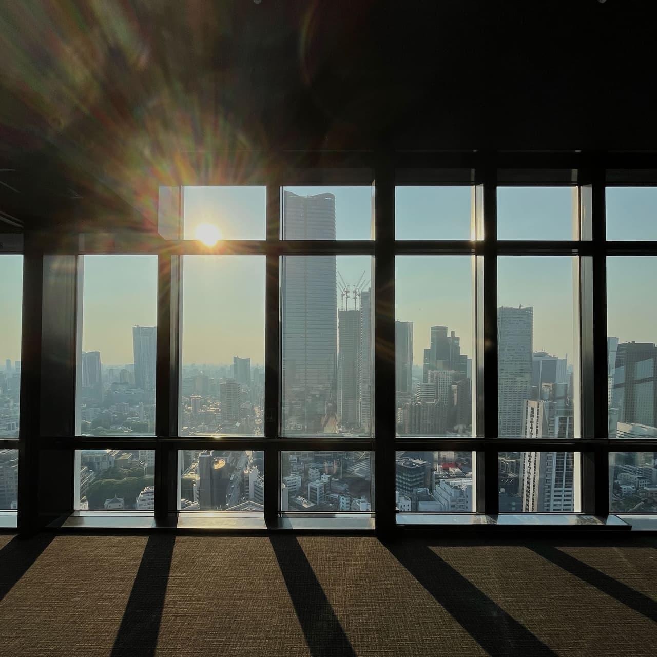 東京塔距離地面150公尺的風景 - TK (@tsaoyuho2020) | Dcard