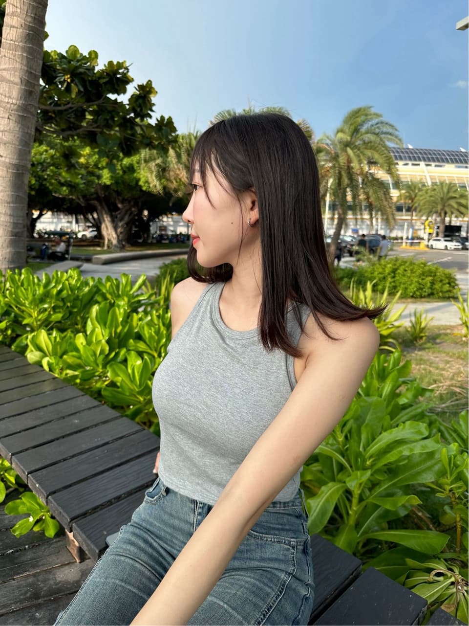 Banana Pie 經典削肩涼感背心BRA TOP🩶 - 炙燒起司鮮蝦 (@yujing.) | Dcard