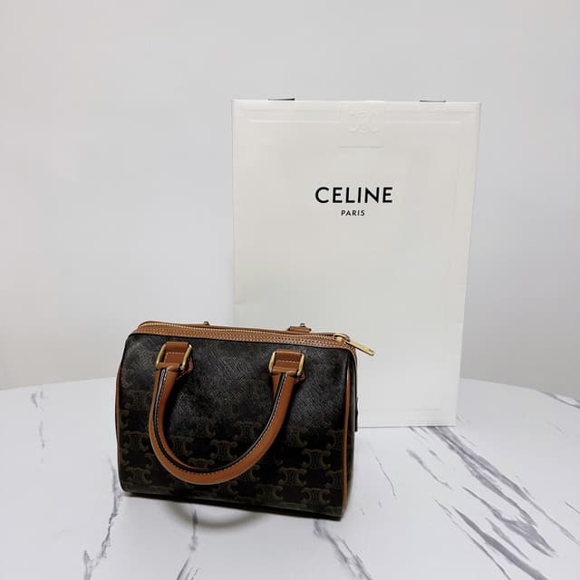 #開箱 東京購入celine small boston - 精品板 | Dcard