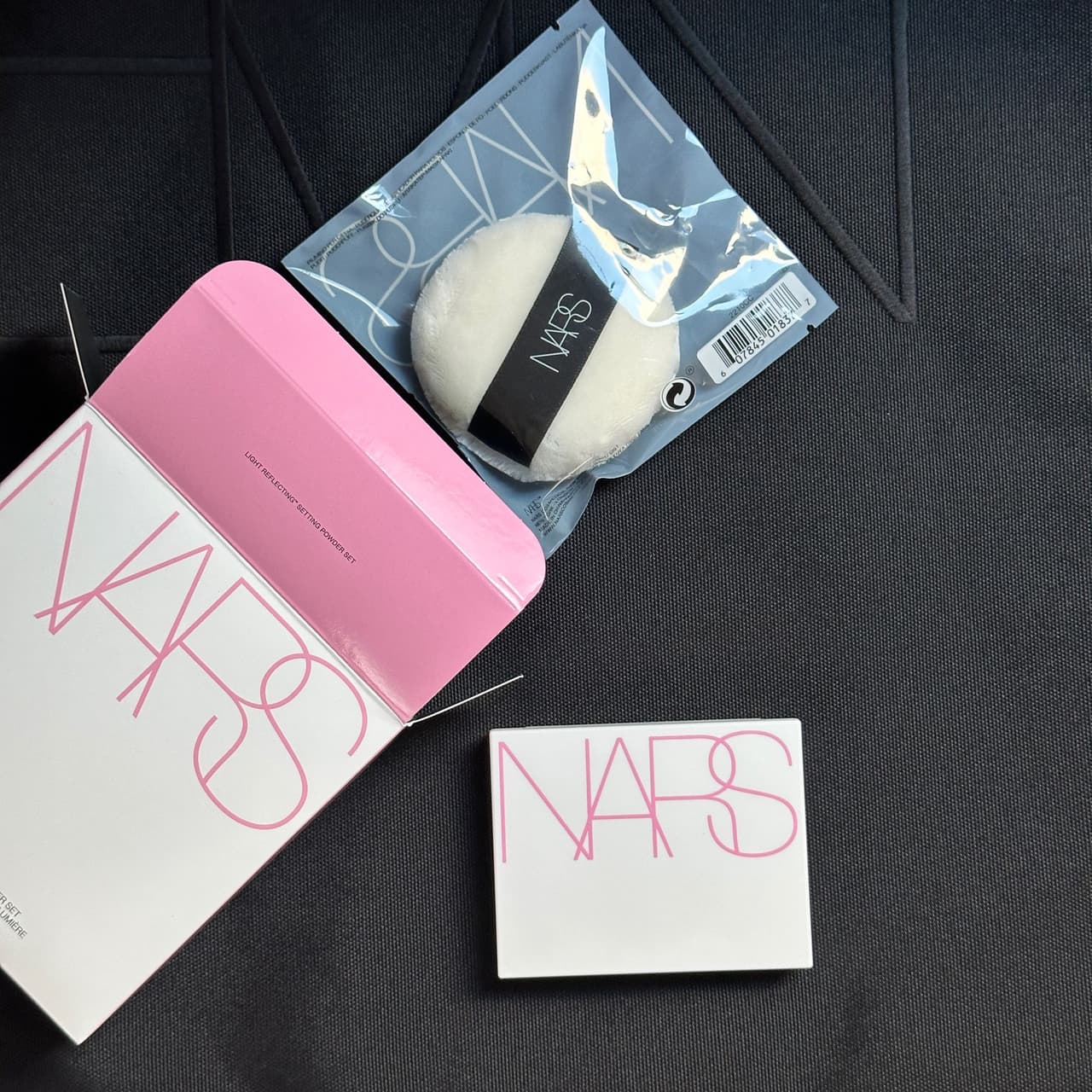 #情報 NARS純白秘境限量版包套🎁 - 美妝板 | Dcard