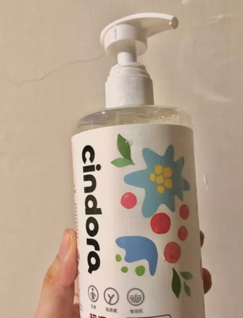 私密處清潔沐浴乳推薦 ️溫和的弱酸性Cindora馨朵拉～ - 耳東陳 (@susanchen) | Dcard