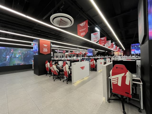 #分享 T1 朝聖之旅踩點隨筆紀錄 - 英雄聯盟板 | Dcard