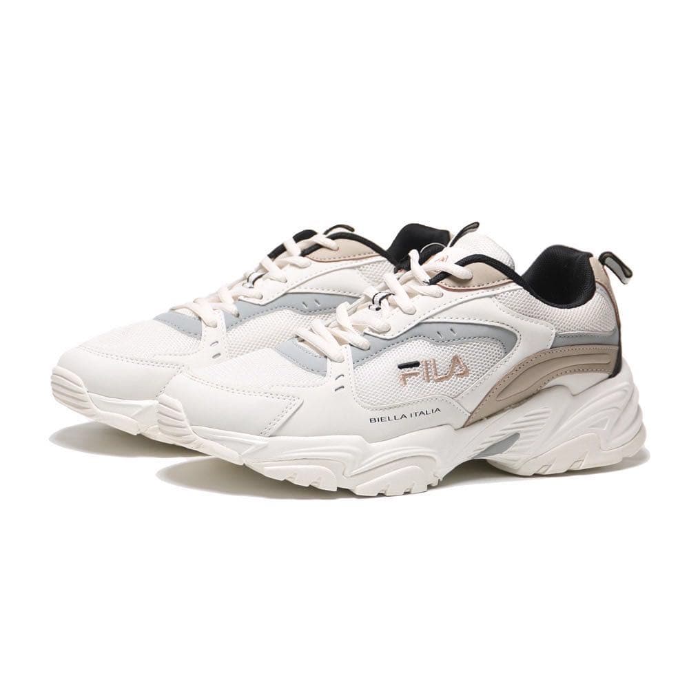 四款$1500以下FILA休閒鞋推薦，平價便宜且時尚🥰 - 小眼睛老人 (@hsichui) | Dcard