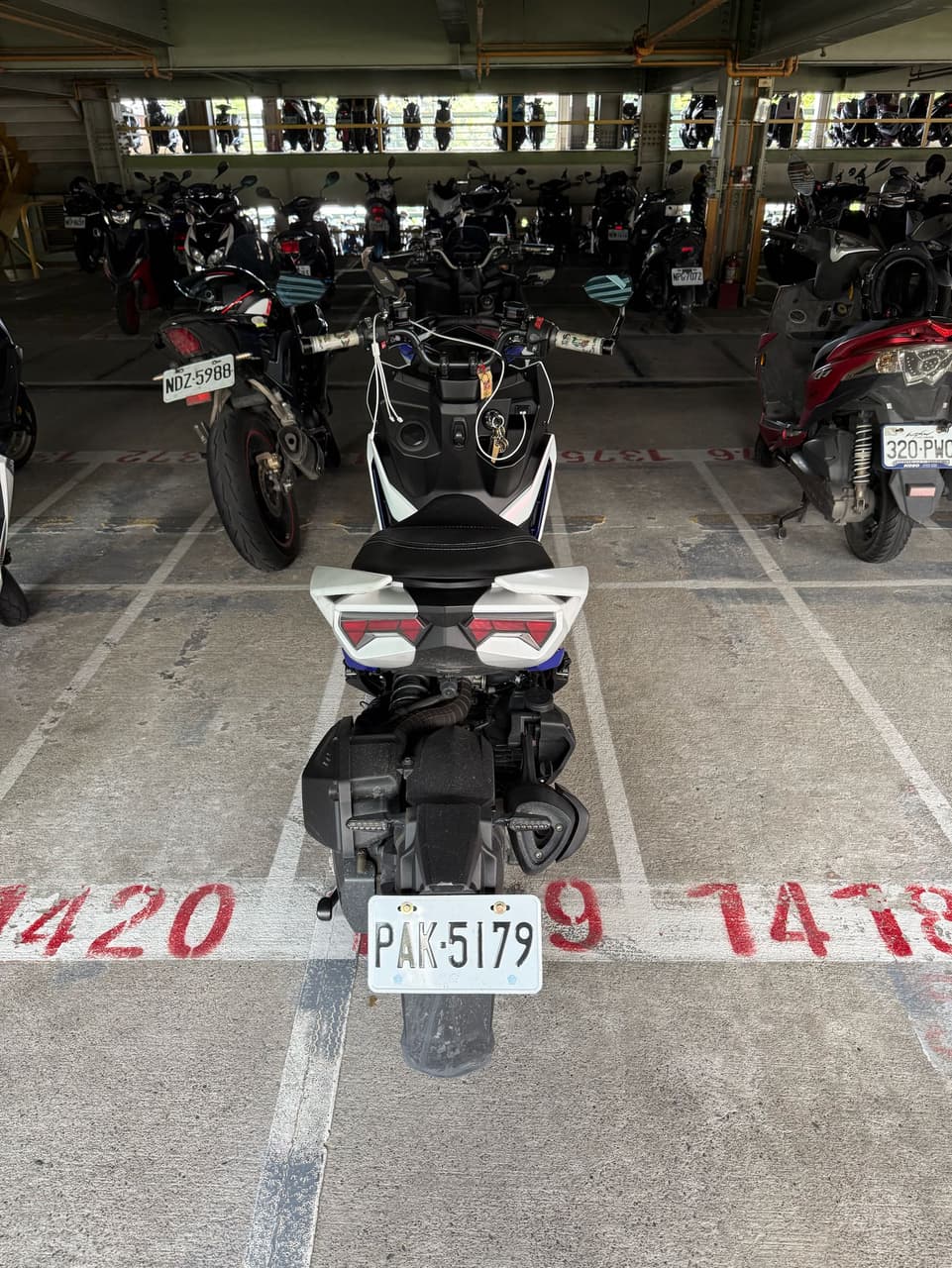 大門3B - 正修科大板 | Dcard