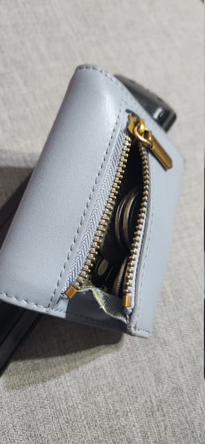 短夾選擇 小CK RM - 女孩板 | Dcard