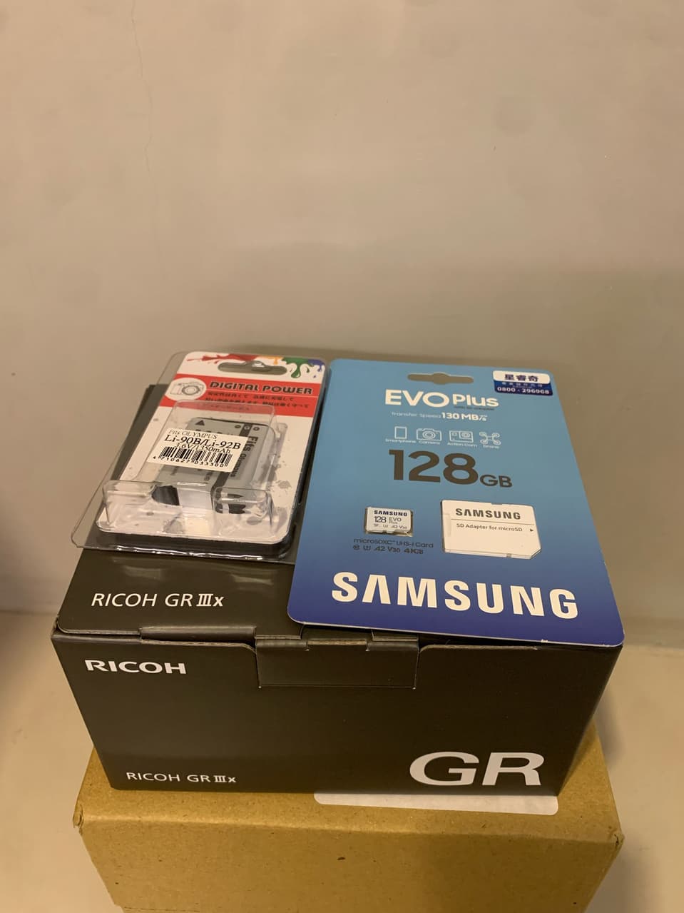 #我要賣 全新Gr3x公司貨 - 二手交易板 | Dcard