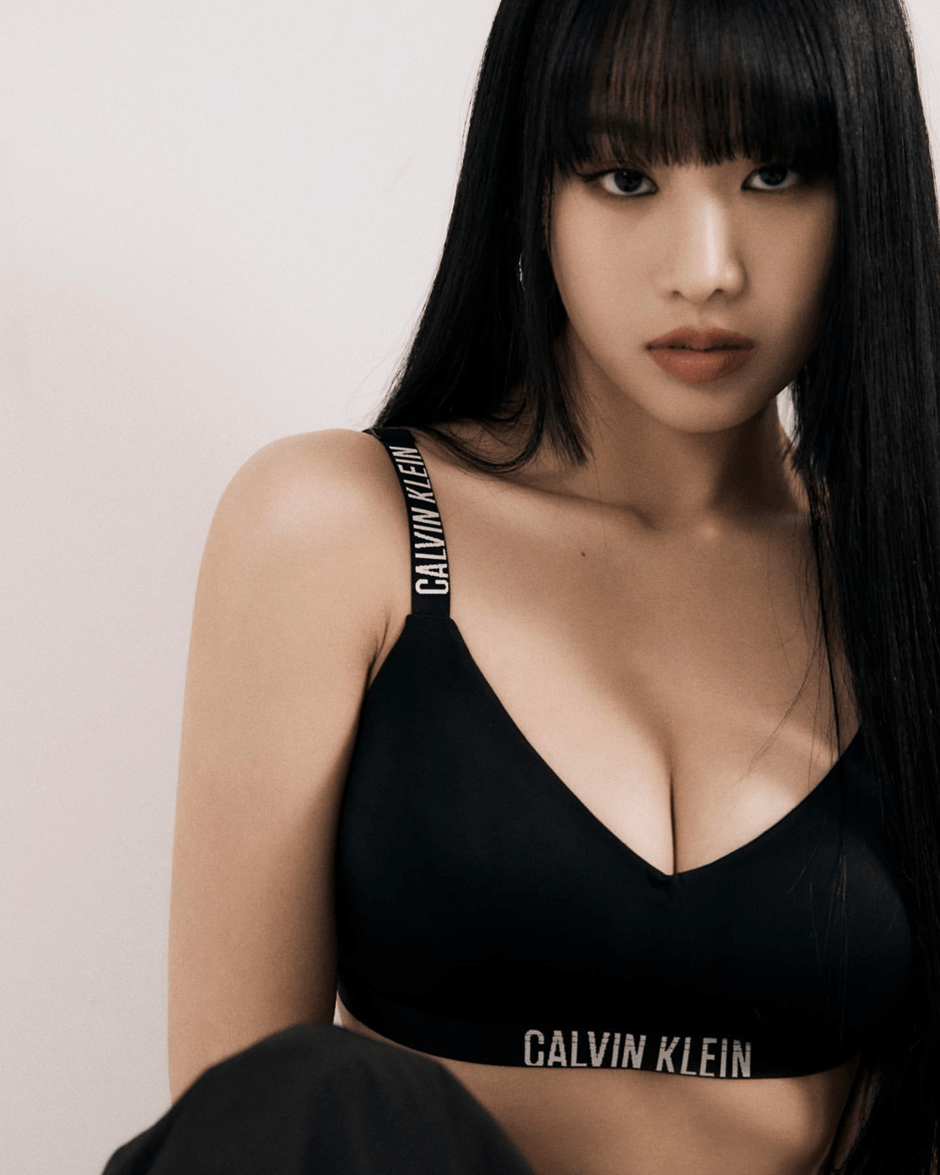 #分享 Theqoo | 提到Calvin Klein廣告就會想起的身材姣好的女偶像們 / 完全是hot girl感的Natty CK推廣 - 追星板 | Dcard
