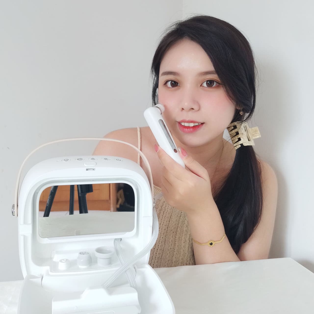 誰說懶女孩不能美麗？試試看居家水飛梭吧！ #我來開箱 - 酪梨媽 (@lin.00) | Dcard