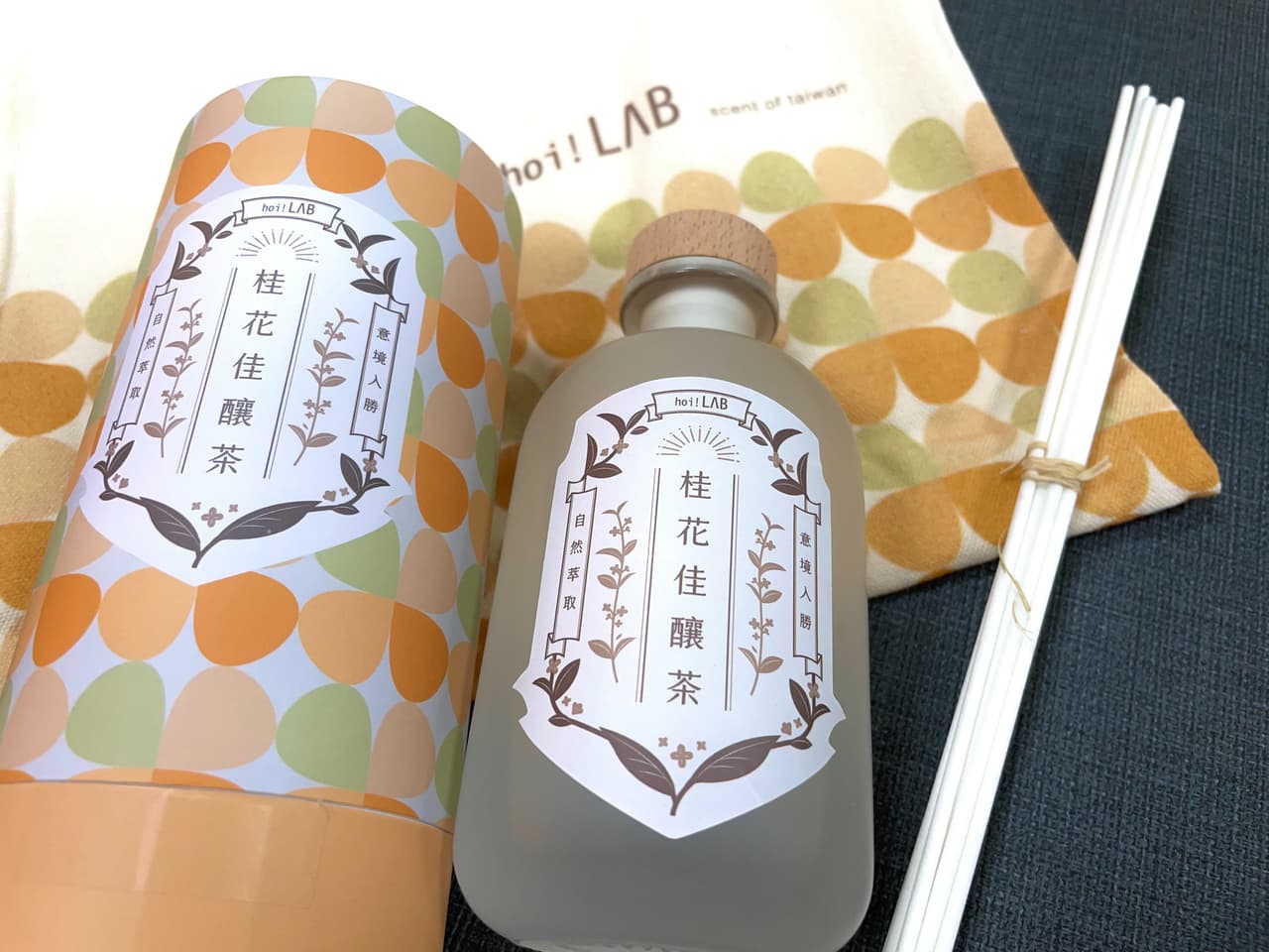 #分享 被朋友推坑 hoi! LAB桂花佳釀茶開箱 - 香氛板 | Dcard