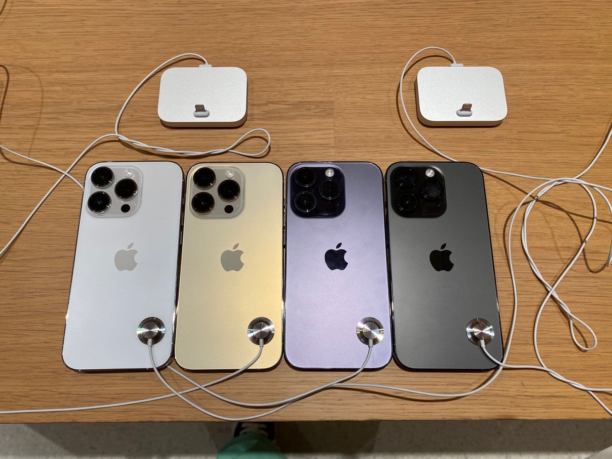 #iPhone #iPhone 14 pro / pro max顏色分享&自提分享 - Apple板 | Dcard