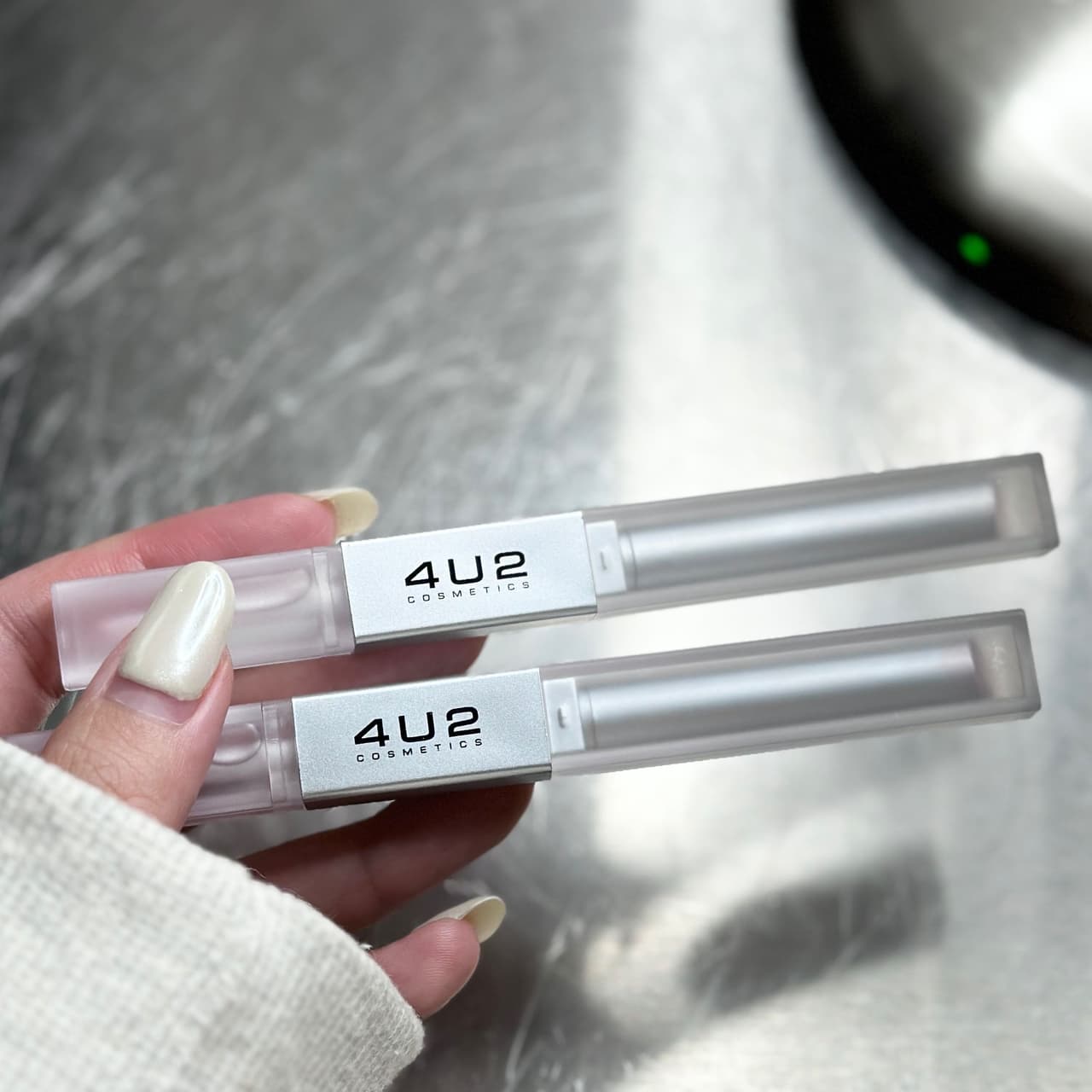 #試色 拜託點進來看！！一定要買的4U2雙頭唇膏！太好用啦！！！ - 美妝板 | Dcard