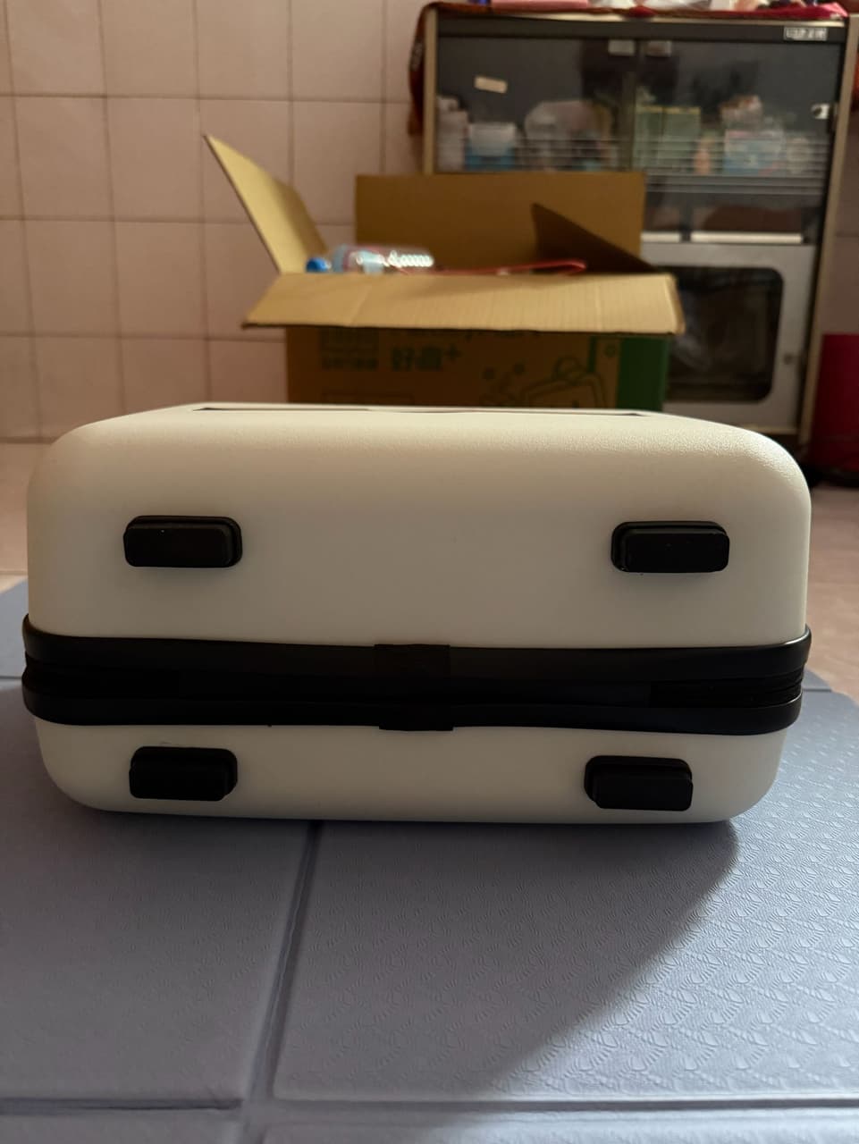 #我要賣 IPSA聯名包大山14吋手提箱 $450 - 二手交易板 | Dcard