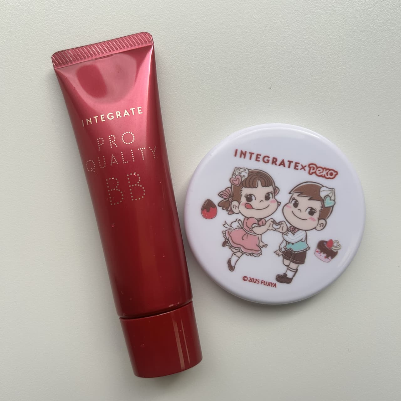 #分享 今年又被INTEGRATE的牛奶妹聯名燒到🎀 - 美妝板 | Dcard