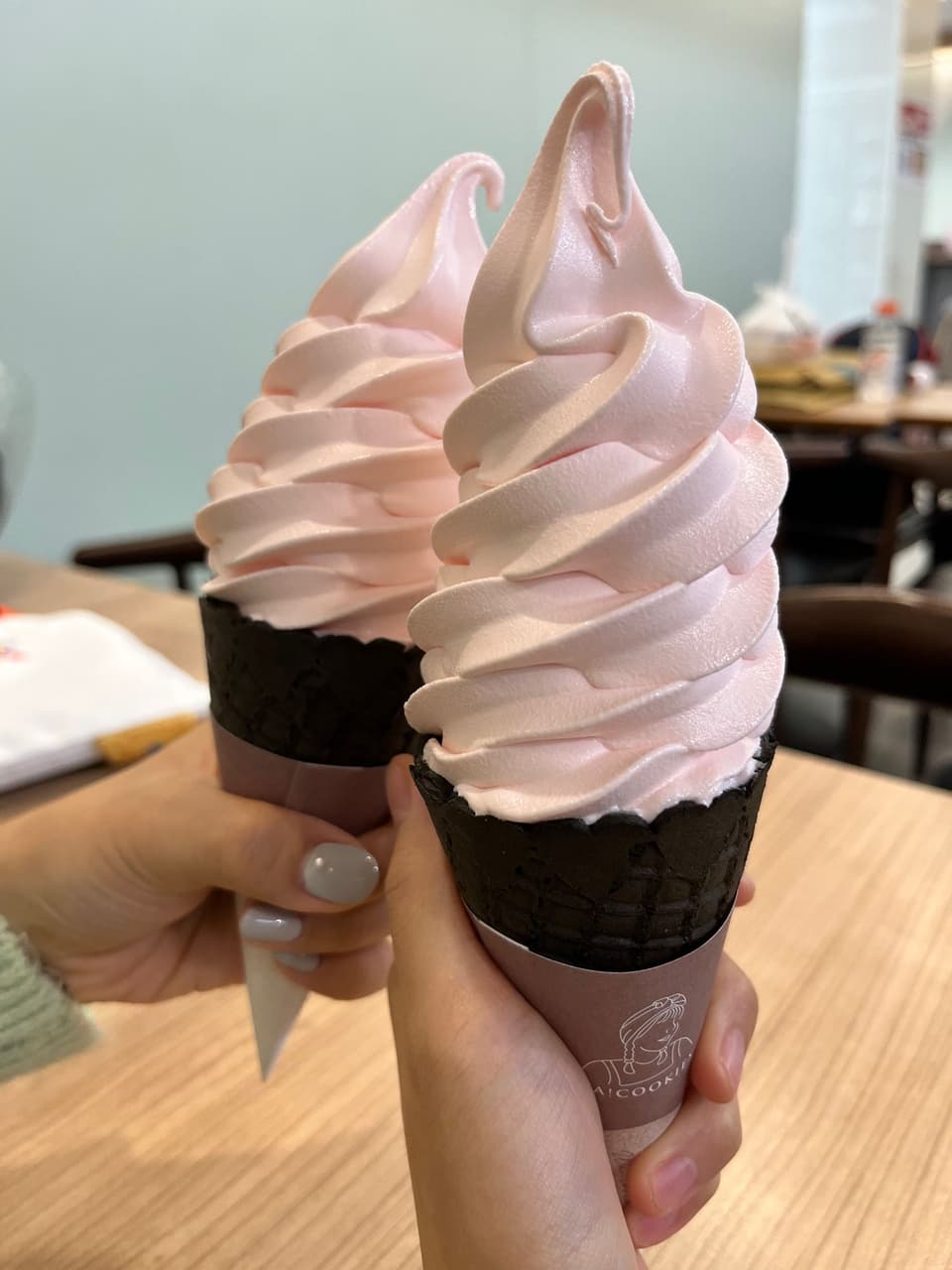 誰能比我醜 全家霜淇淋 - B118 留言 | Dcard