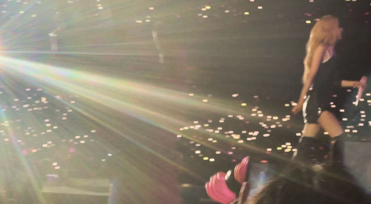 Rosé，Happy Birthday - 小金的朋友 (@wen530) | Dcard