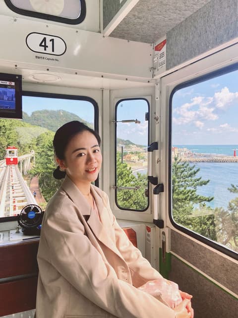 《韓國釜山》海濱列車出發！青沙浦 - 遊台灣。趣旅行 (@sandy_1995) | Dcard