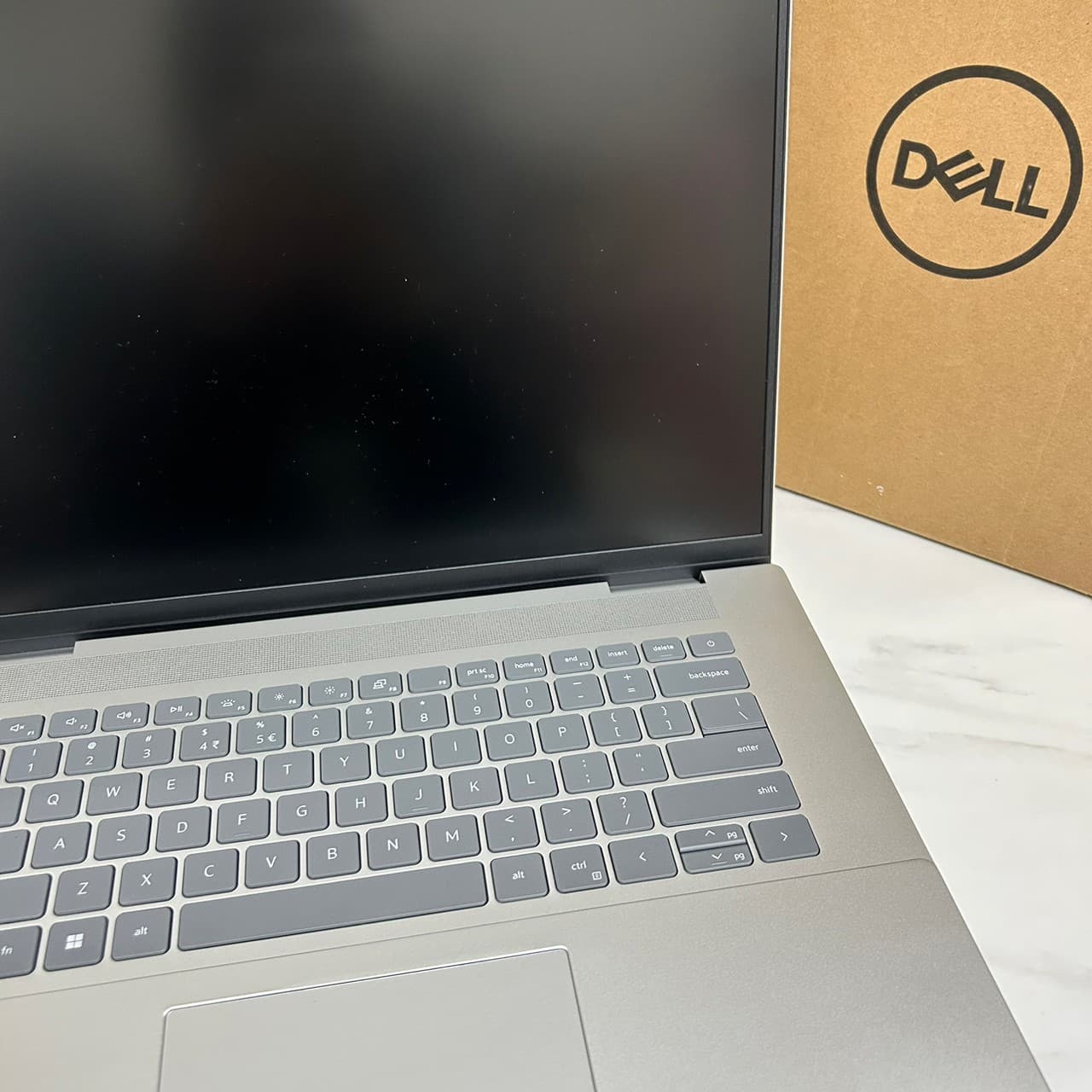 分享&開箱🎁Dell inspiron 16 plus 7630(實拍實錄) - 3C板 | Dcard