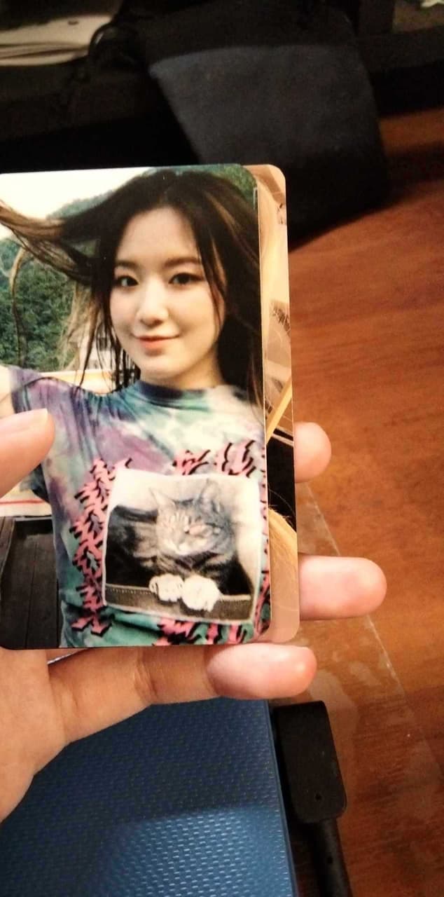 #詢問 小卡尺寸和畫質！還有一張特殊卡（？ - i-dle板 | Dcard