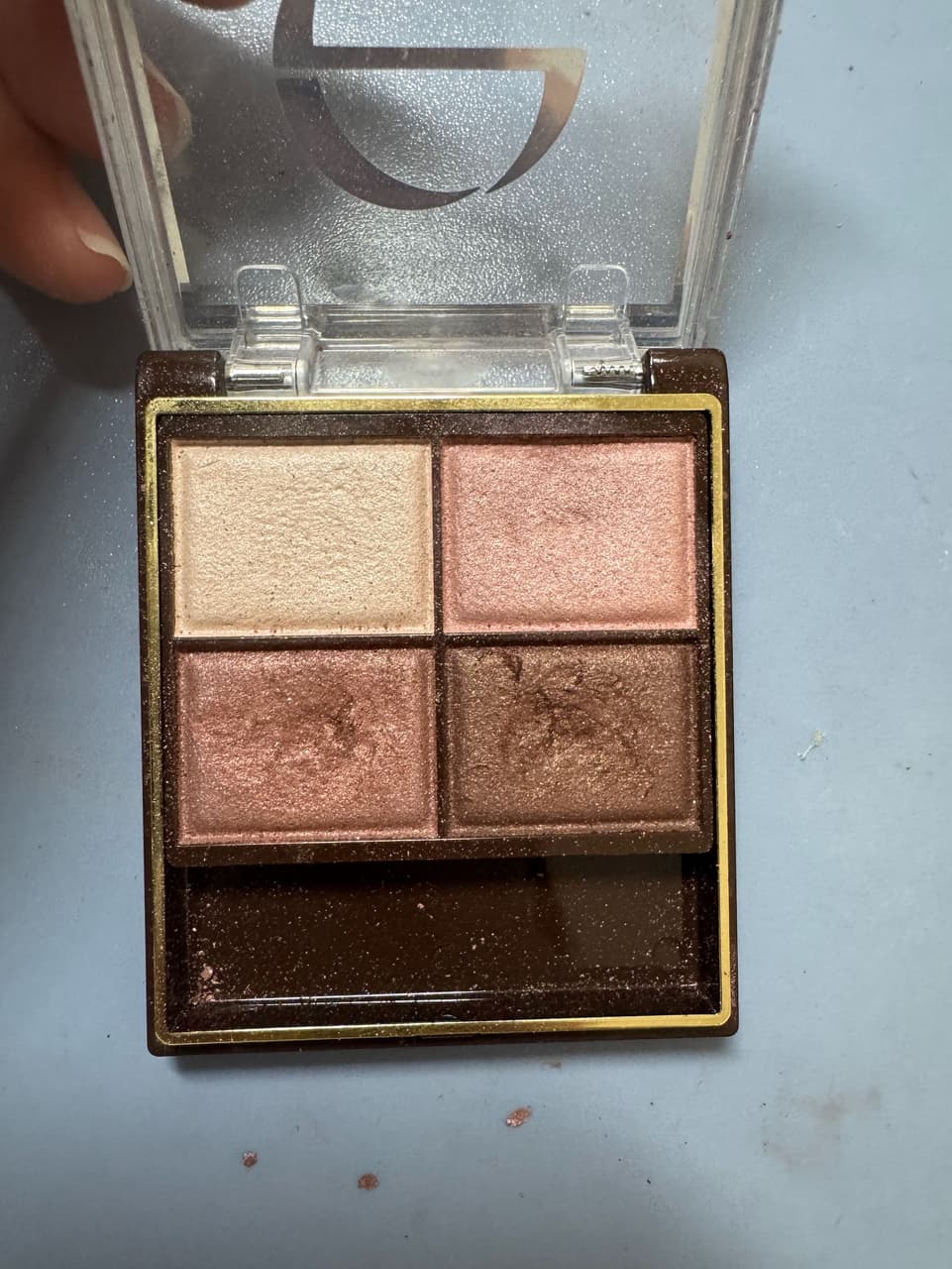 #我要賣 Excel眼影 sr06 - 二手交易板 | Dcard