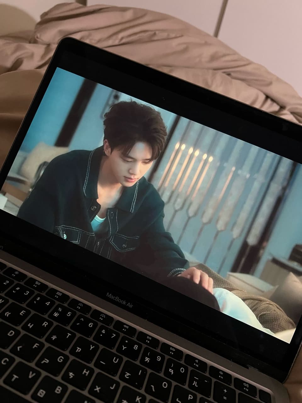 #雷 與惡魔有約 ep15 - Netflix板 | Dcard