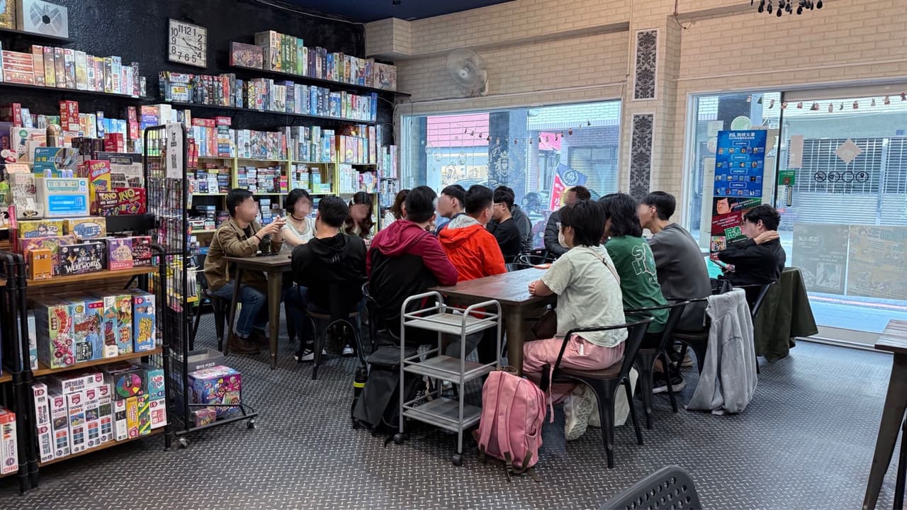 《Tina線上月老 ♡ 台北桌遊趴》 - Tina線上月老 (@tinamoondating) | Dcard