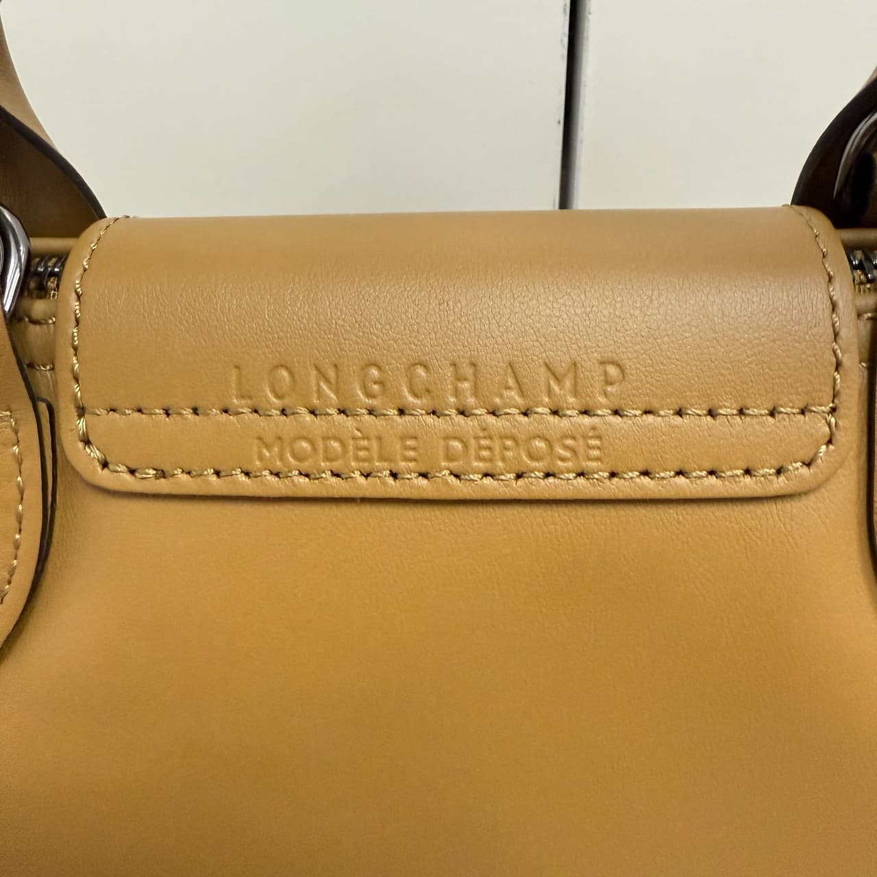 #我要賣 全新Longchamp雙把手提包XS - 二手交易板 | Dcard