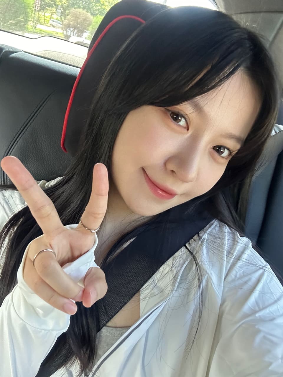 在車內的各種自拍🤳🏼 - Kaylalala (@xoxojlin) | Dcard