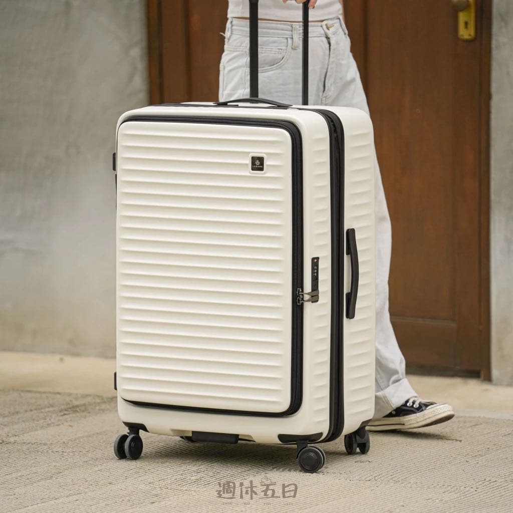 2025行李箱推薦｜七款高CP值旅行箱（LAMADA、Deseno、Nuport）拖得穩、看起來也超美 - 每天都可以加雞腿🍗 (@chicken_baba) | Dcard