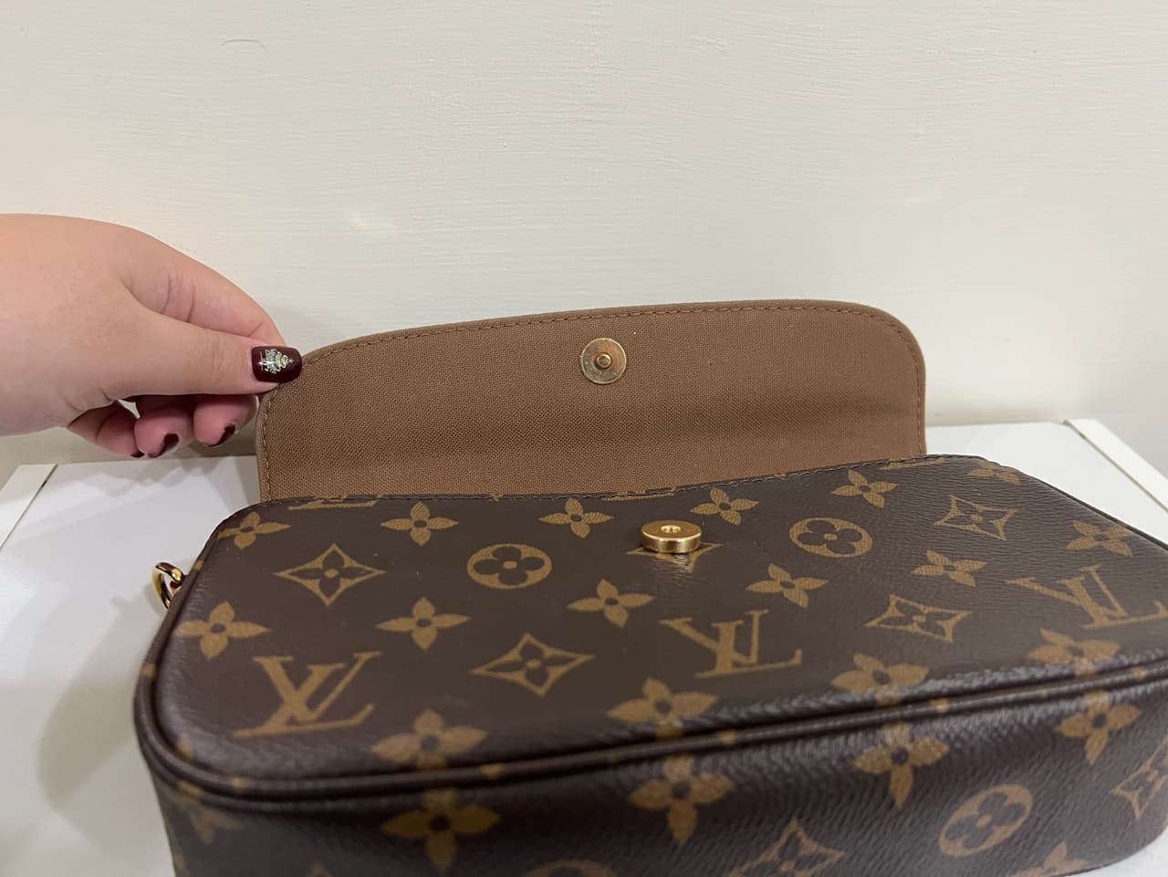 #我要賣 我要賣 LV ivy（已售出） - 二手交易板 | Dcard