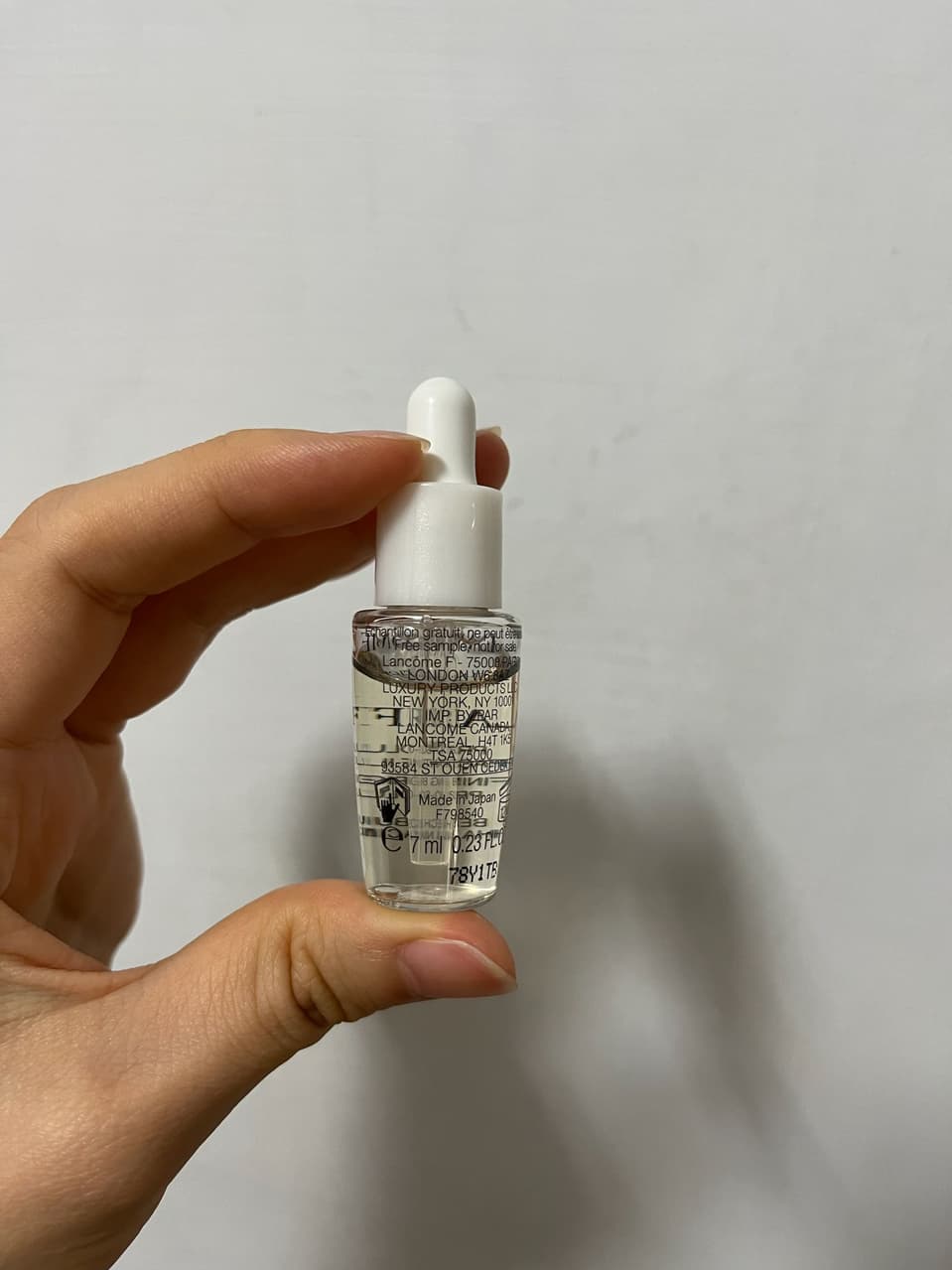 #我要賣 （已售出）蘭蔻 超極光淨亮淡斑激萃 7ml - 二手交易板 | Dcard