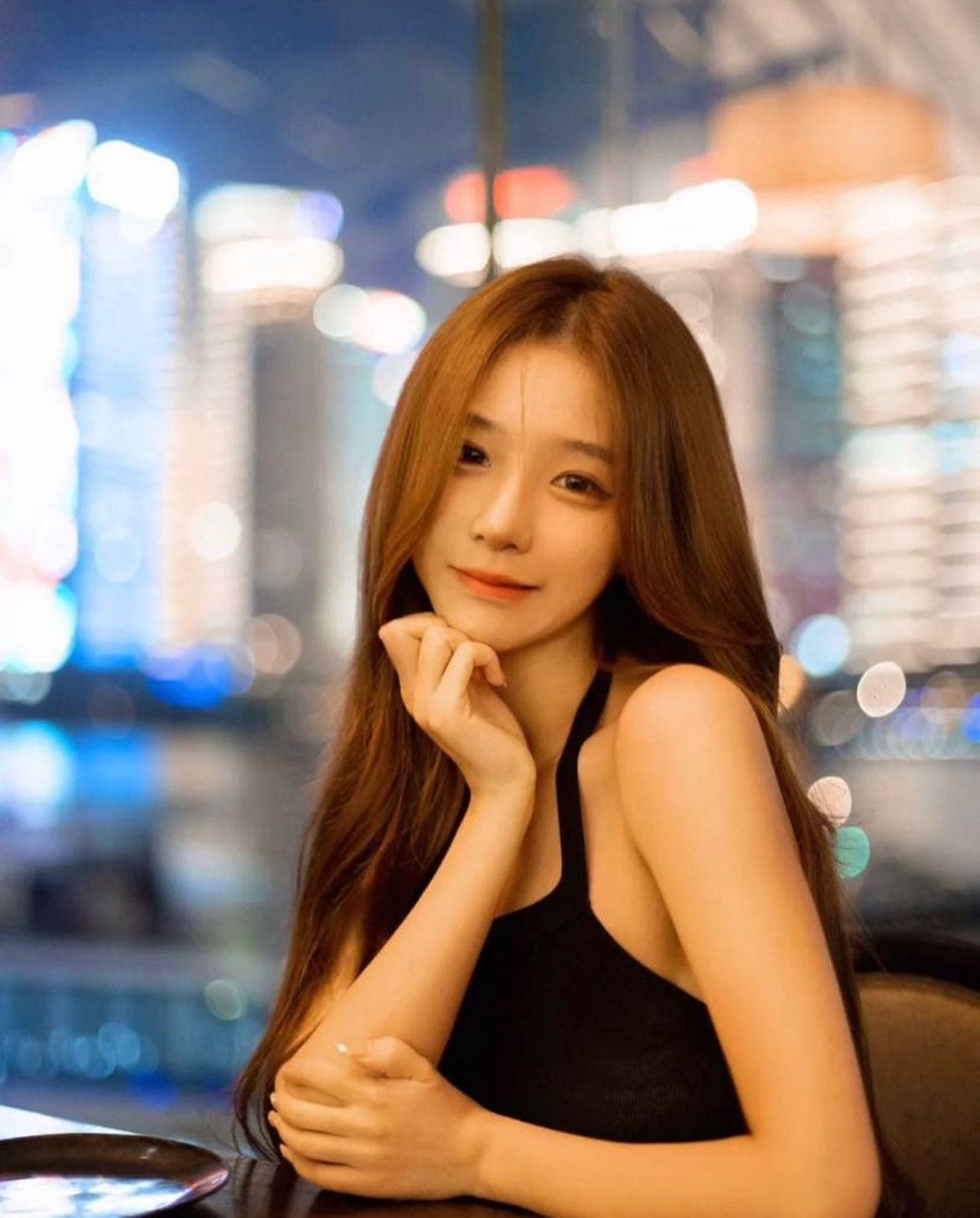 這個女生是誰? 閒聊板 Dcard