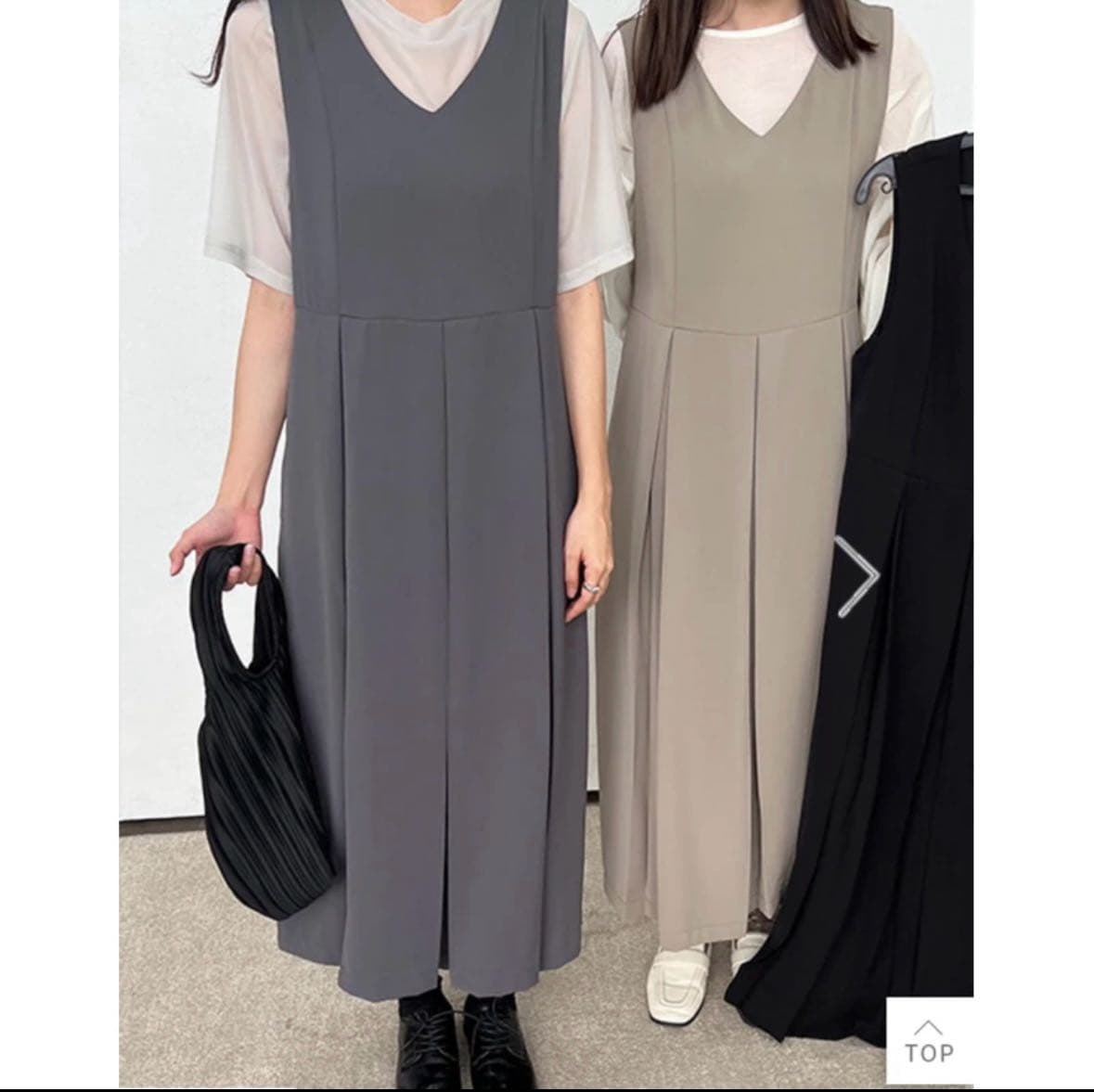 #售全新 #售全新 MeierQ V領打褶背心洋裝（黑色） - 二手交易板 | Dcard