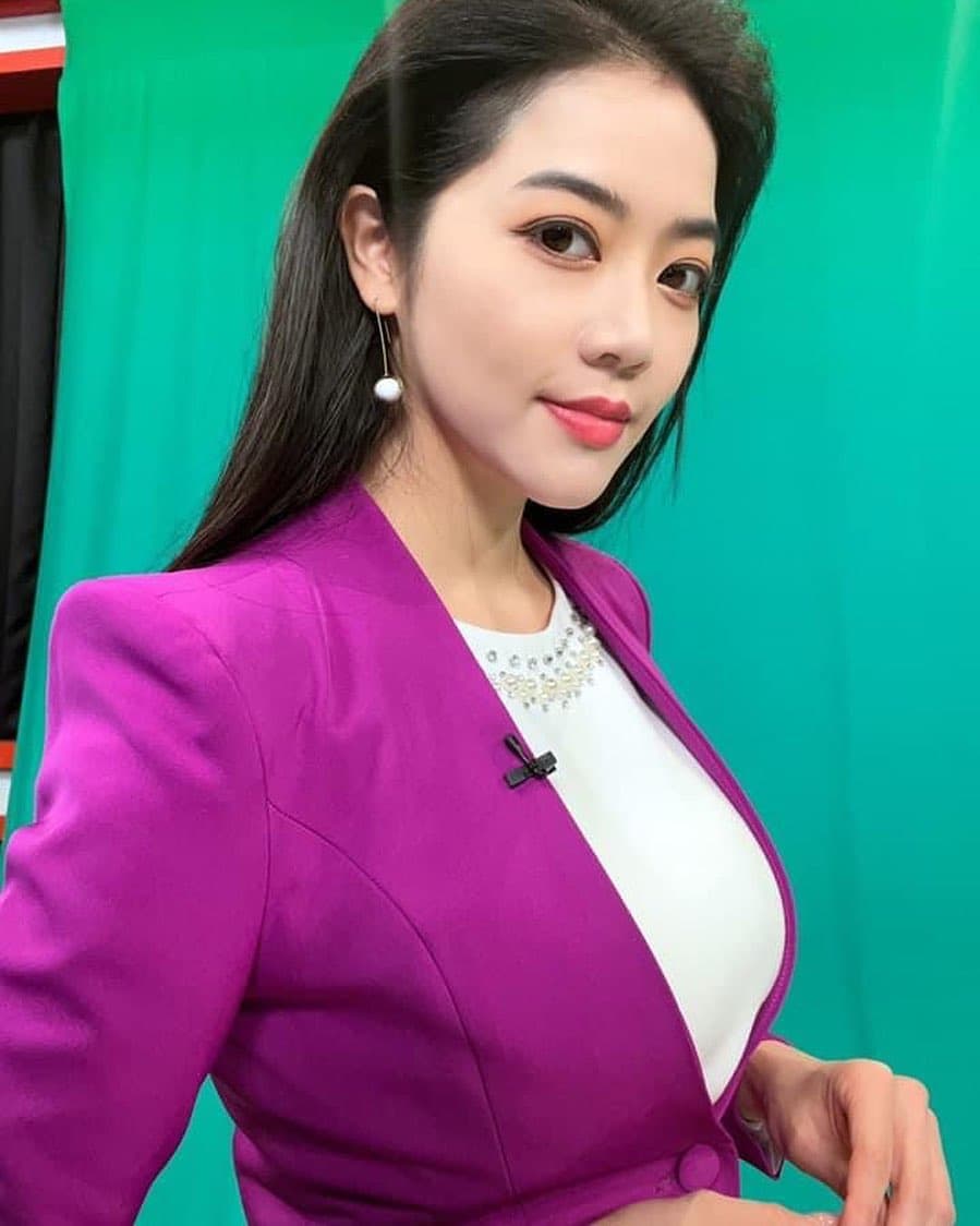 美女主播：劉方慈 - 表特板 | Dcard