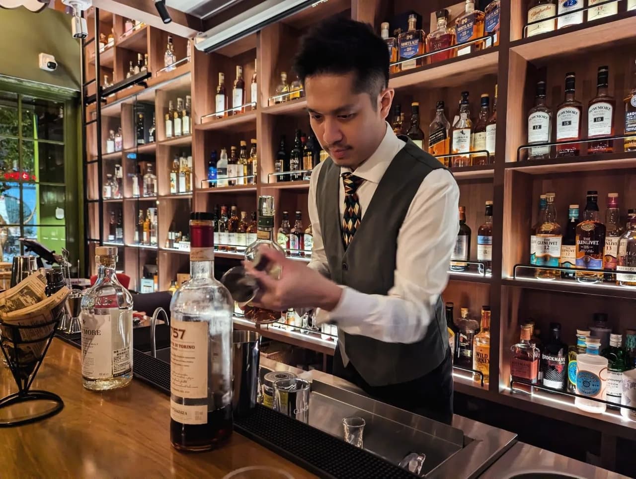 #酒吧探尋 Bar Whiskeen 威士忌專業的高雄酒吧 - 品酒板 | Dcard