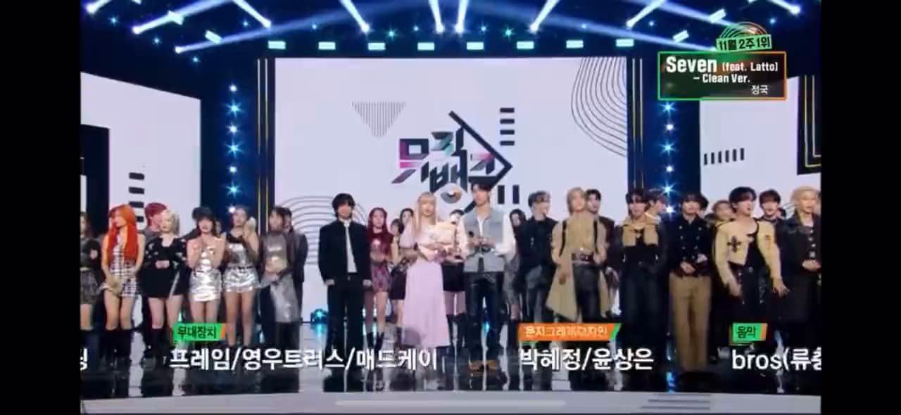 #集中討論 VIVIZ 迷你四輯 VERSUS 回歸 - B162 留言 | Dcard