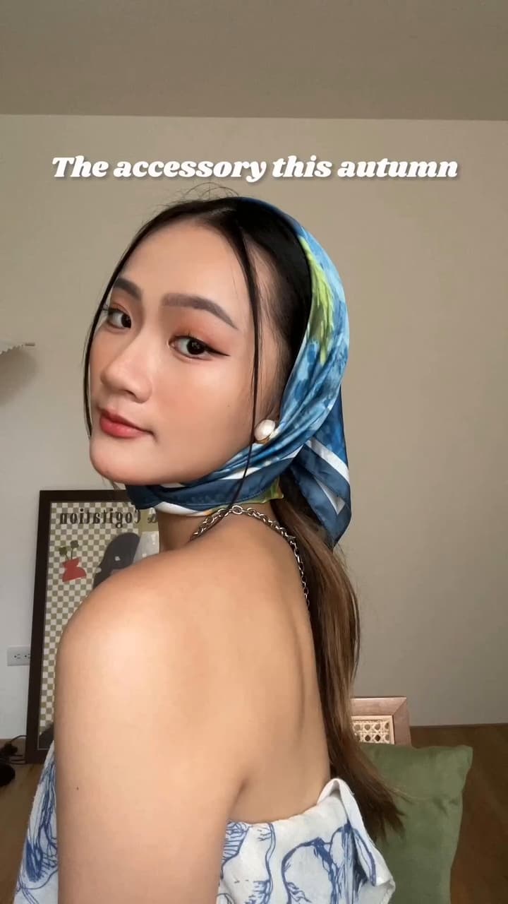 #分享 秋天必買條絲巾！🍂🐠 - 穿搭板 | Dcard