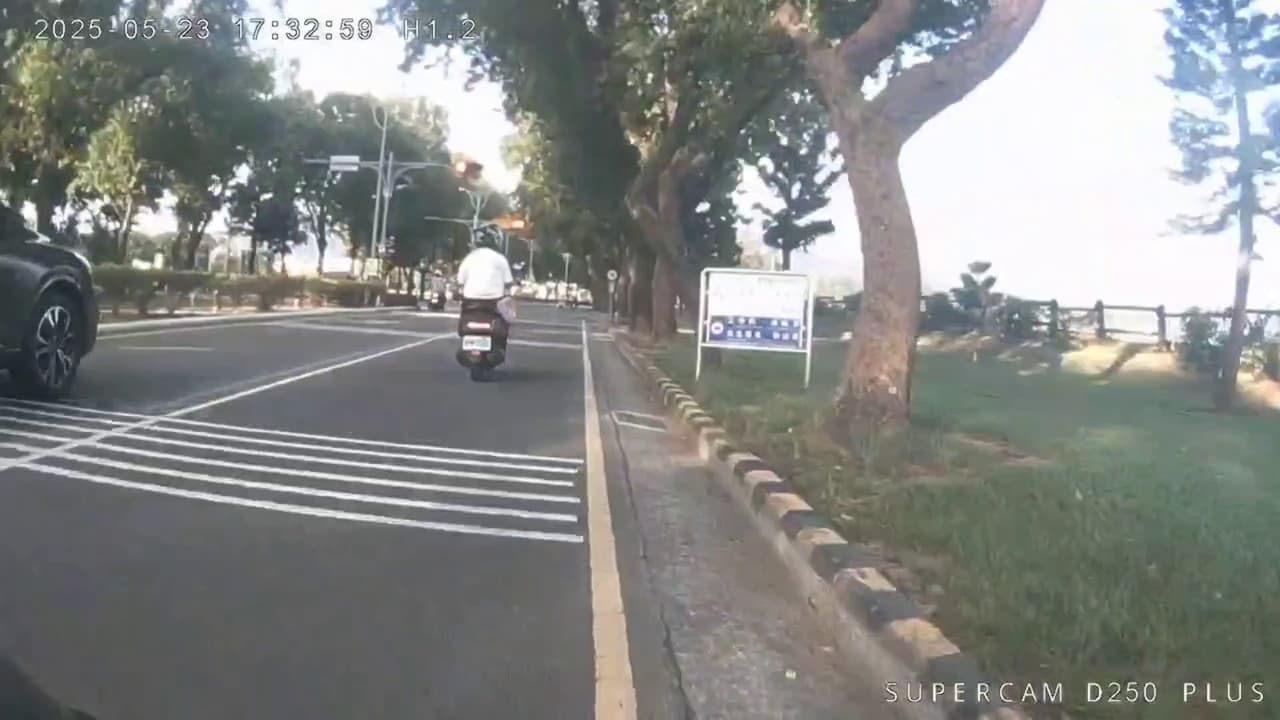 NPM-2532的車主，真的祝你行車平安🙂 - 屏科大板 | Dcard