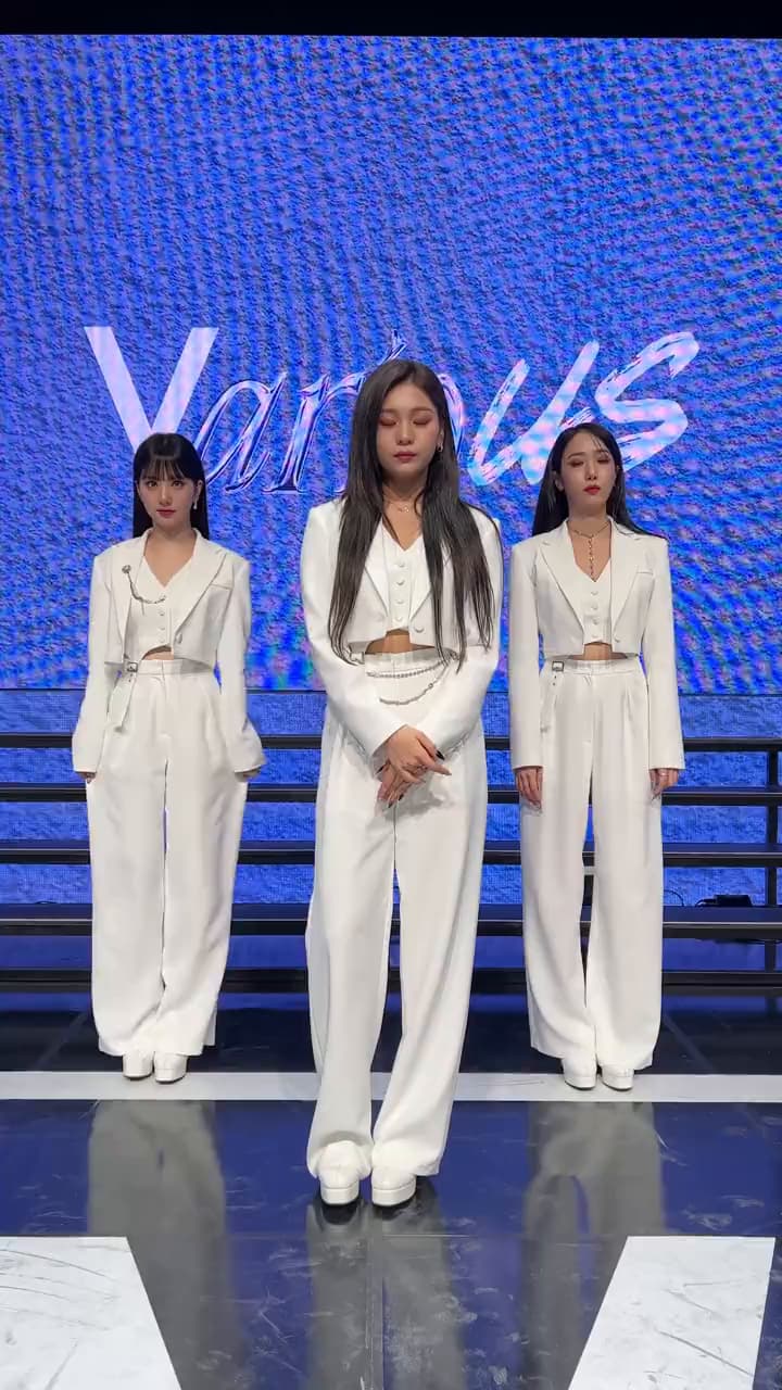 #集中討論 VIVIZ 迷你三輯 𝗩𝗮𝗿𝗶𝗼𝗨𝗦 回歸 - B282 留言 | Dcard